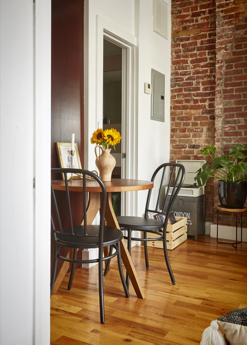 400-Square-Foot Brooklyn One-Bedroom Apartment Tour Photos | Apartment Therapy